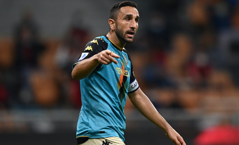 Molinaro su Venezia-Cagliari: «Vittoria importante ma il campionato è ...