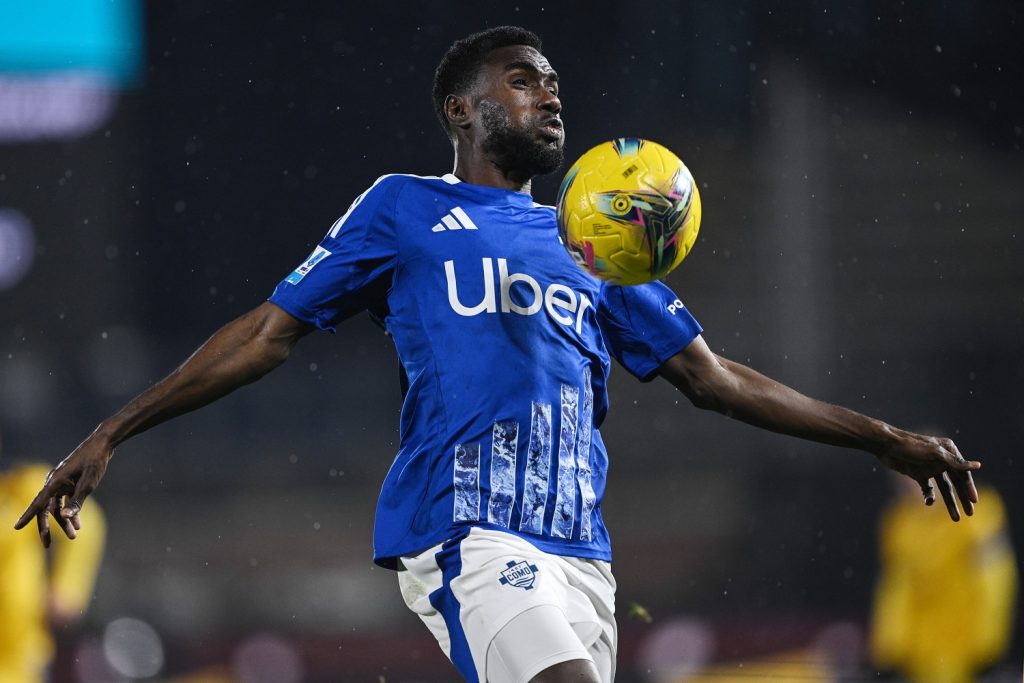 Fadera Cagliari, il Sassuolo è in pressing per l'esterno del Como: ecco ...